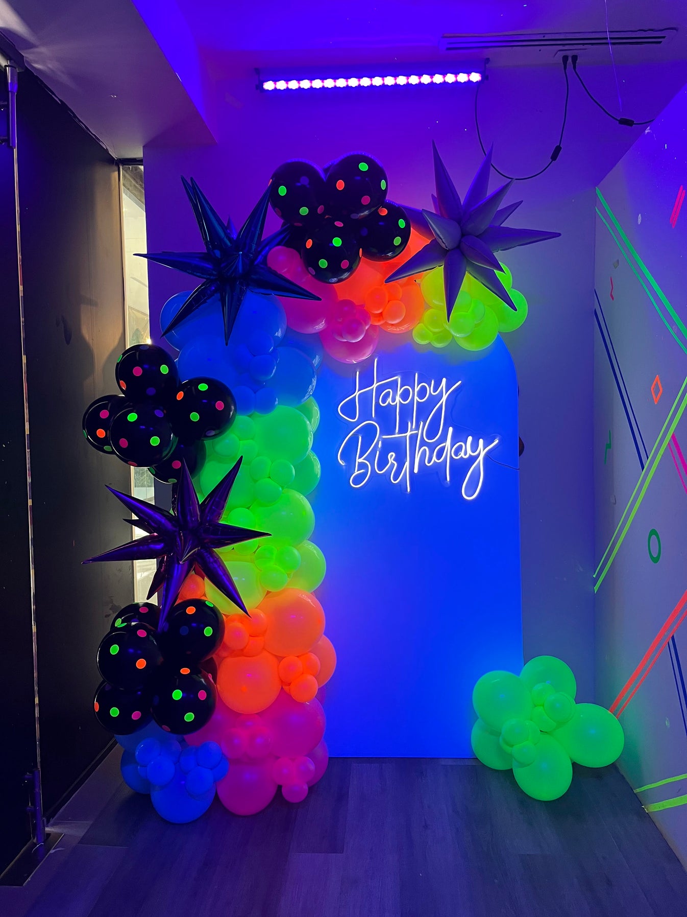 Mampara Neón – Balun Globos y Eventos
